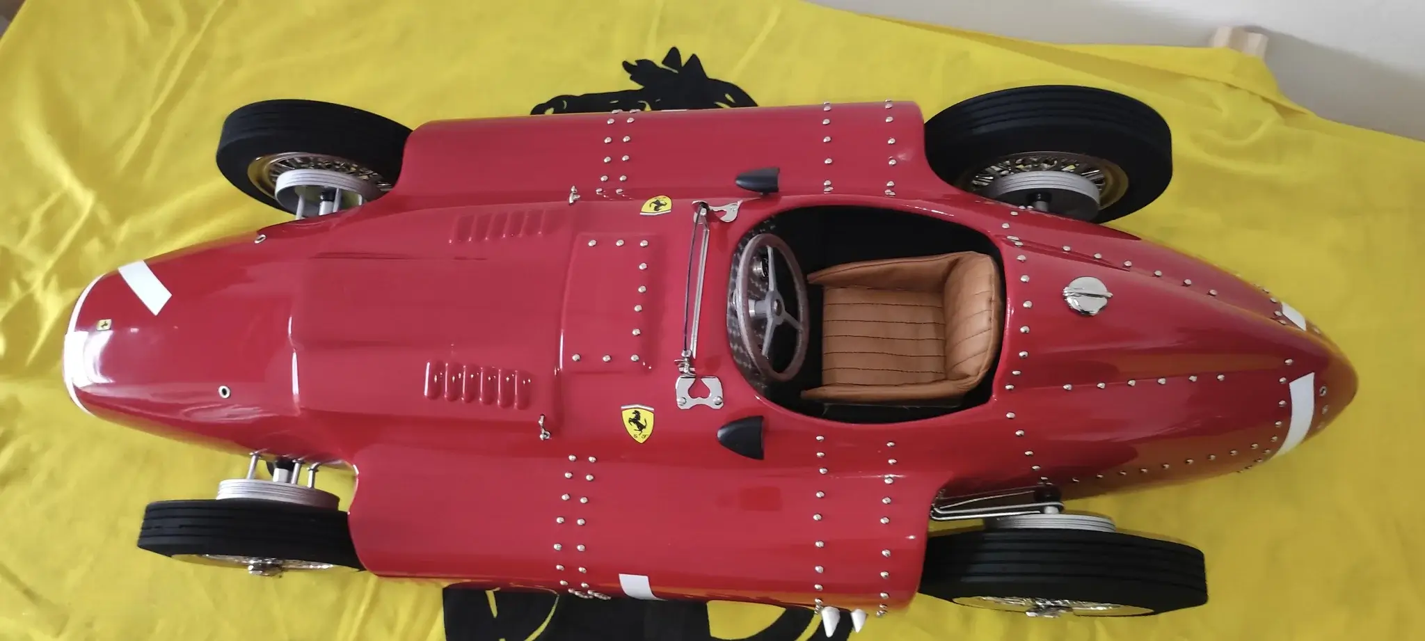 MP: Ferrari D50 1/5 Scale Model | PCARMARKET