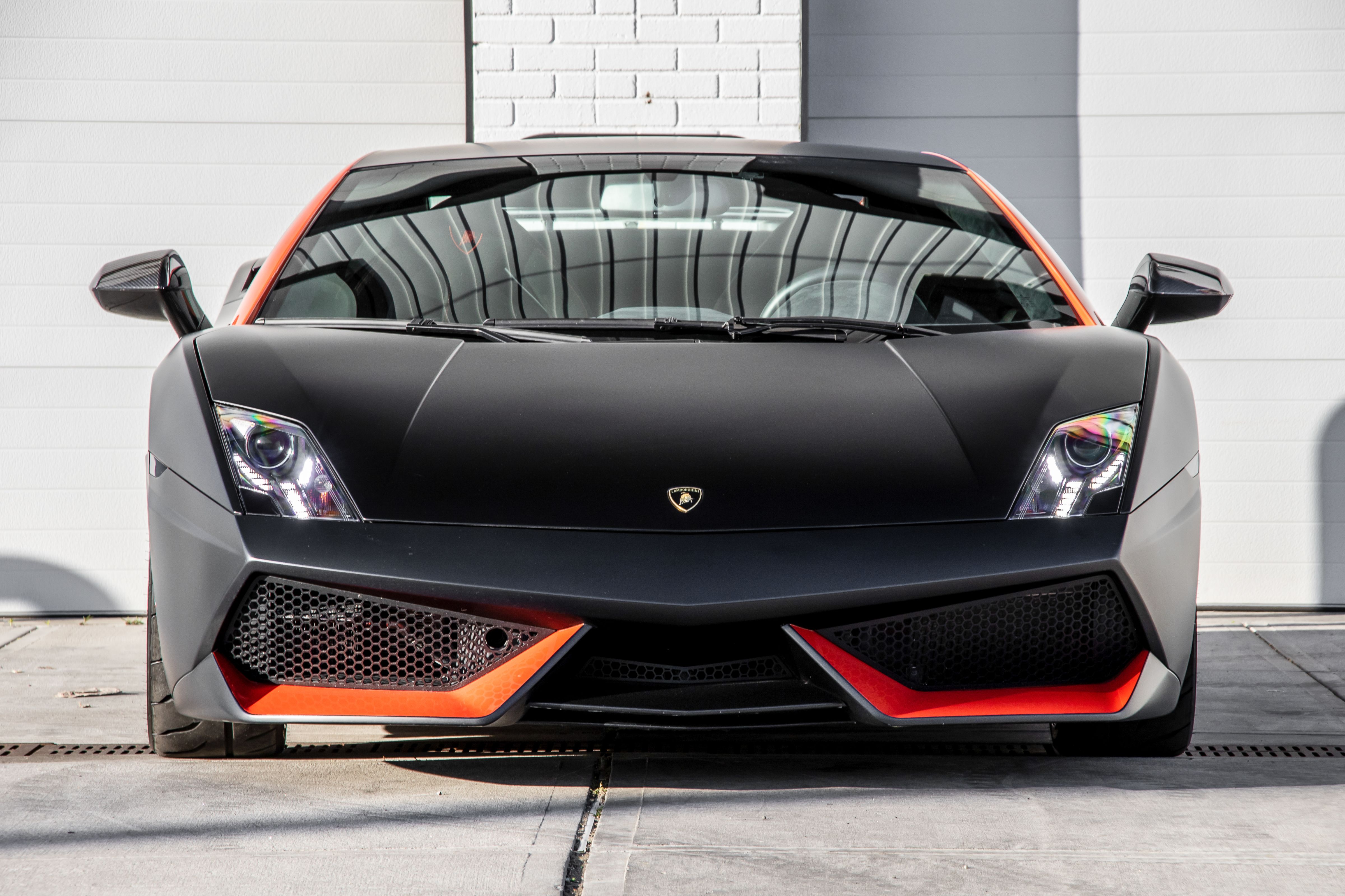 lamborghini gallardo black and red