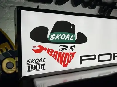 MP: Illuminated Skoal Bandit Racing Porsche Sign | PCARMARKET
