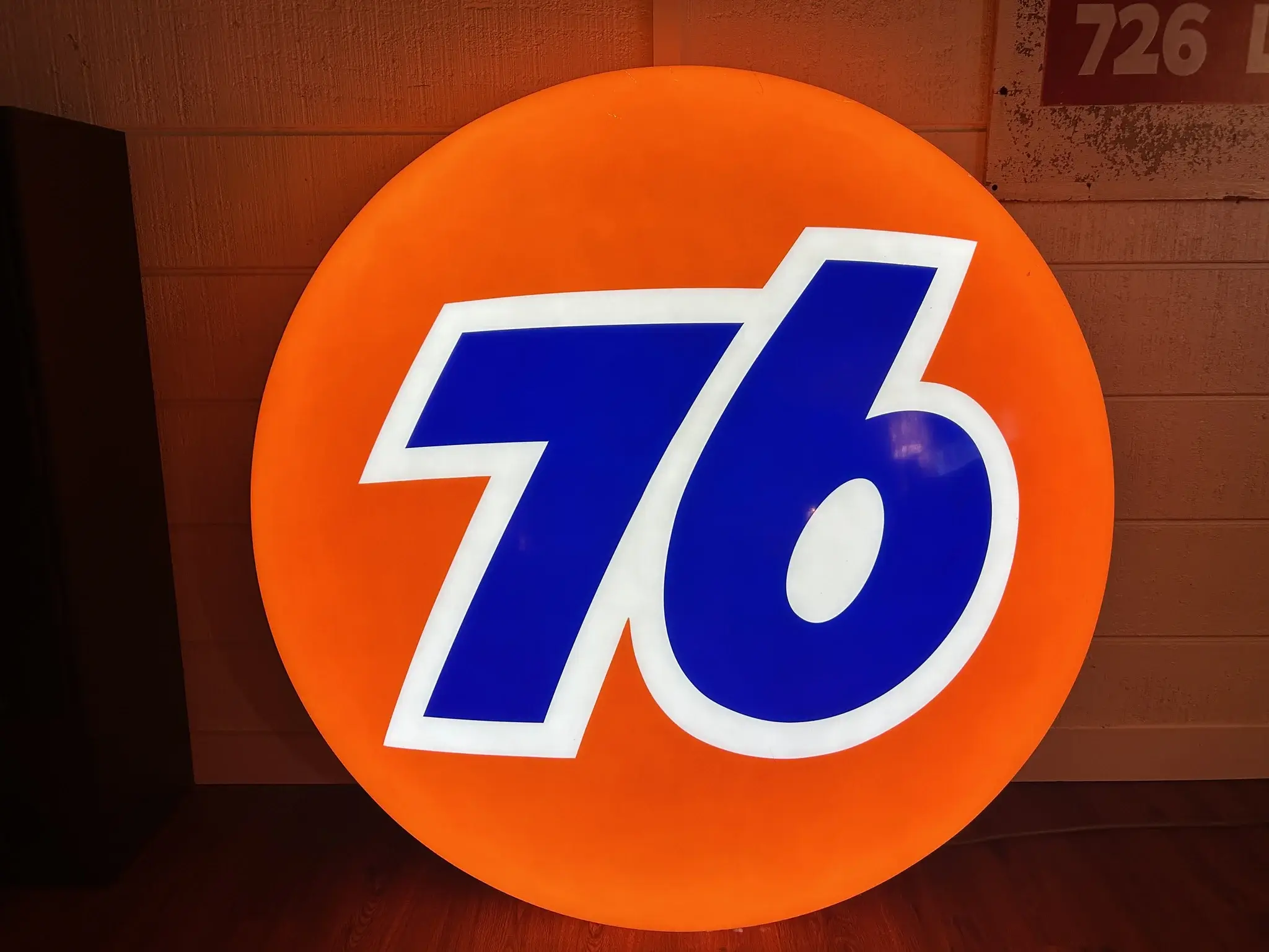 MP: Large Illuminated Union 76 Sign | PCARMARKET