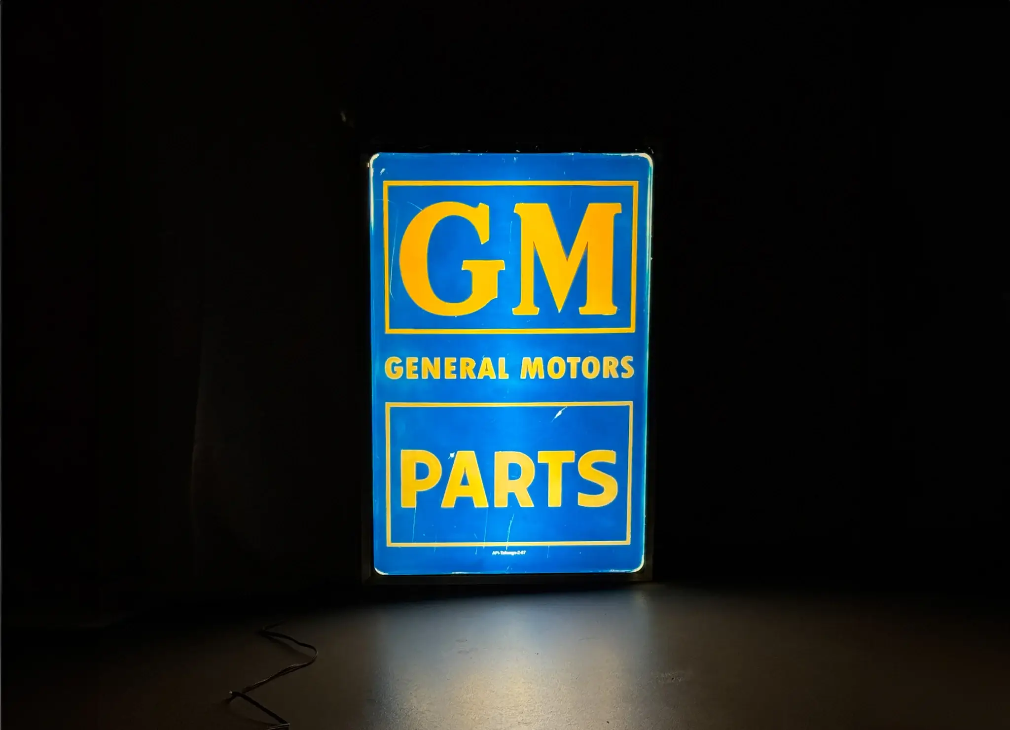 MP: Vintage Illuminated General Motors Sign | PCARMARKET