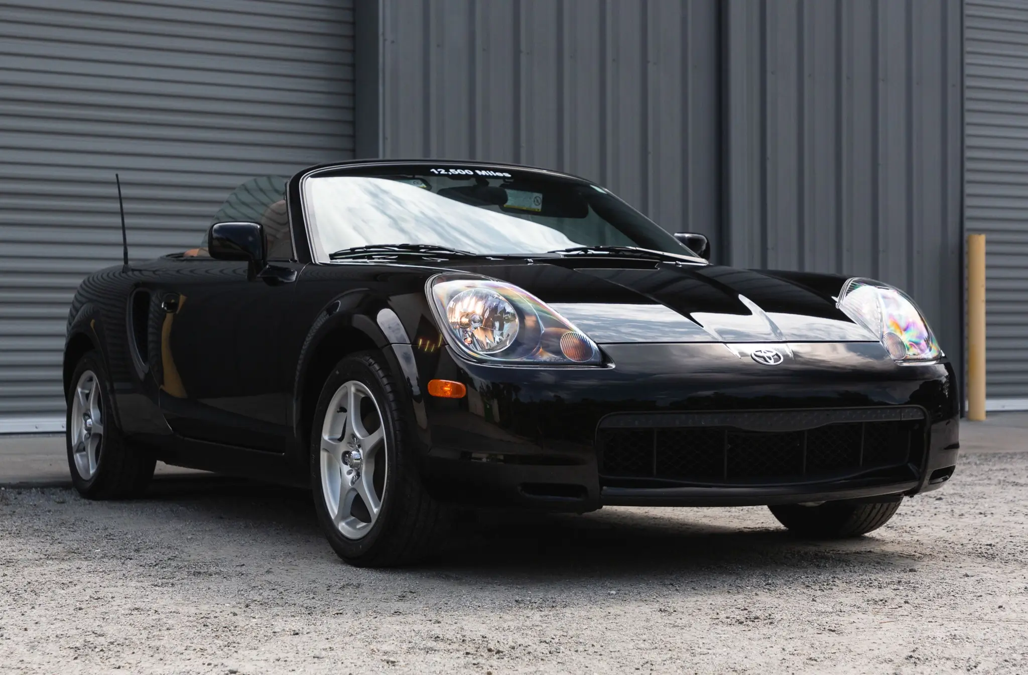 2001 spyder mr2