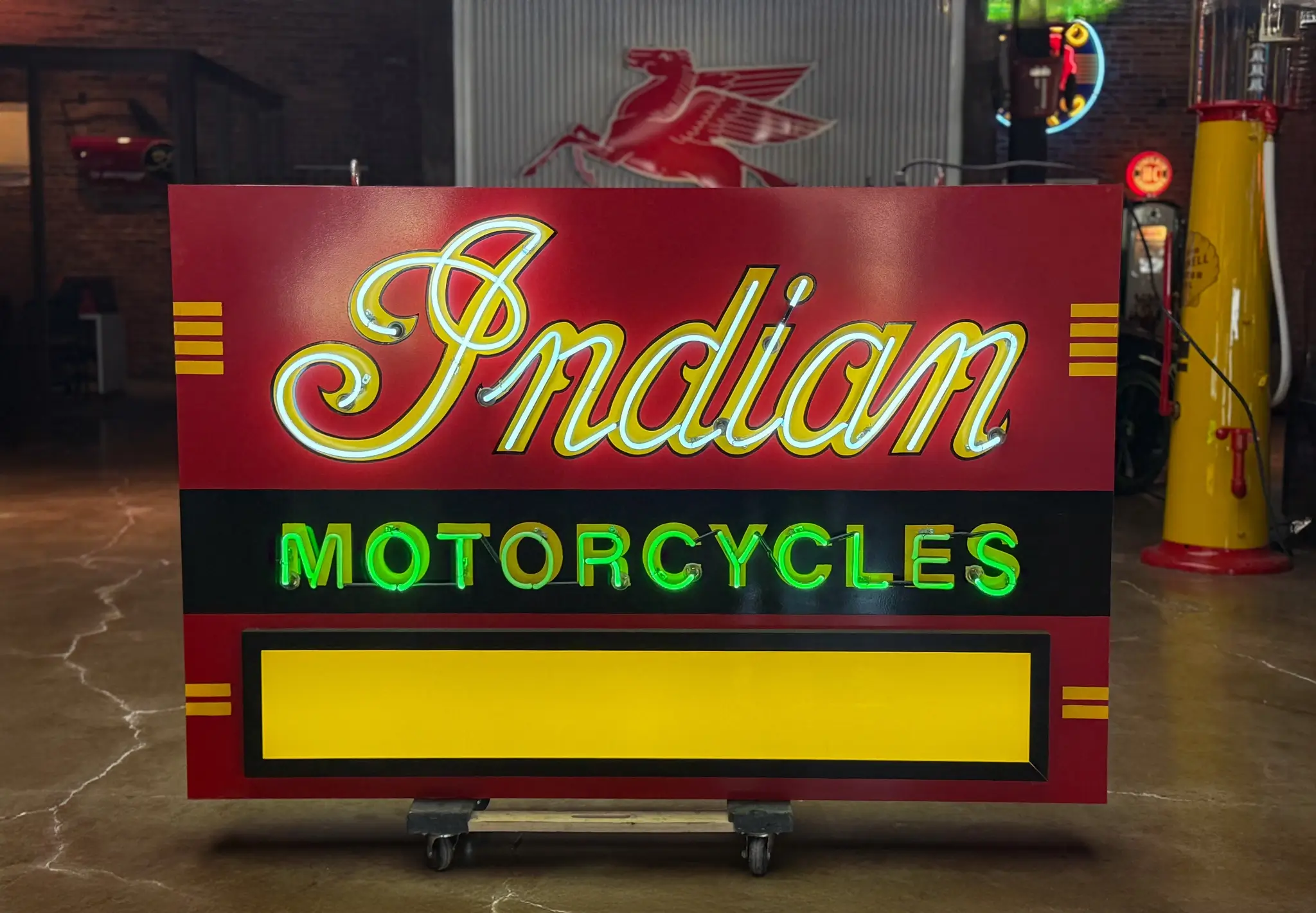 MarketPlace: Indian Motorcycles Double-Sided Neon Sign | PCARMARKET