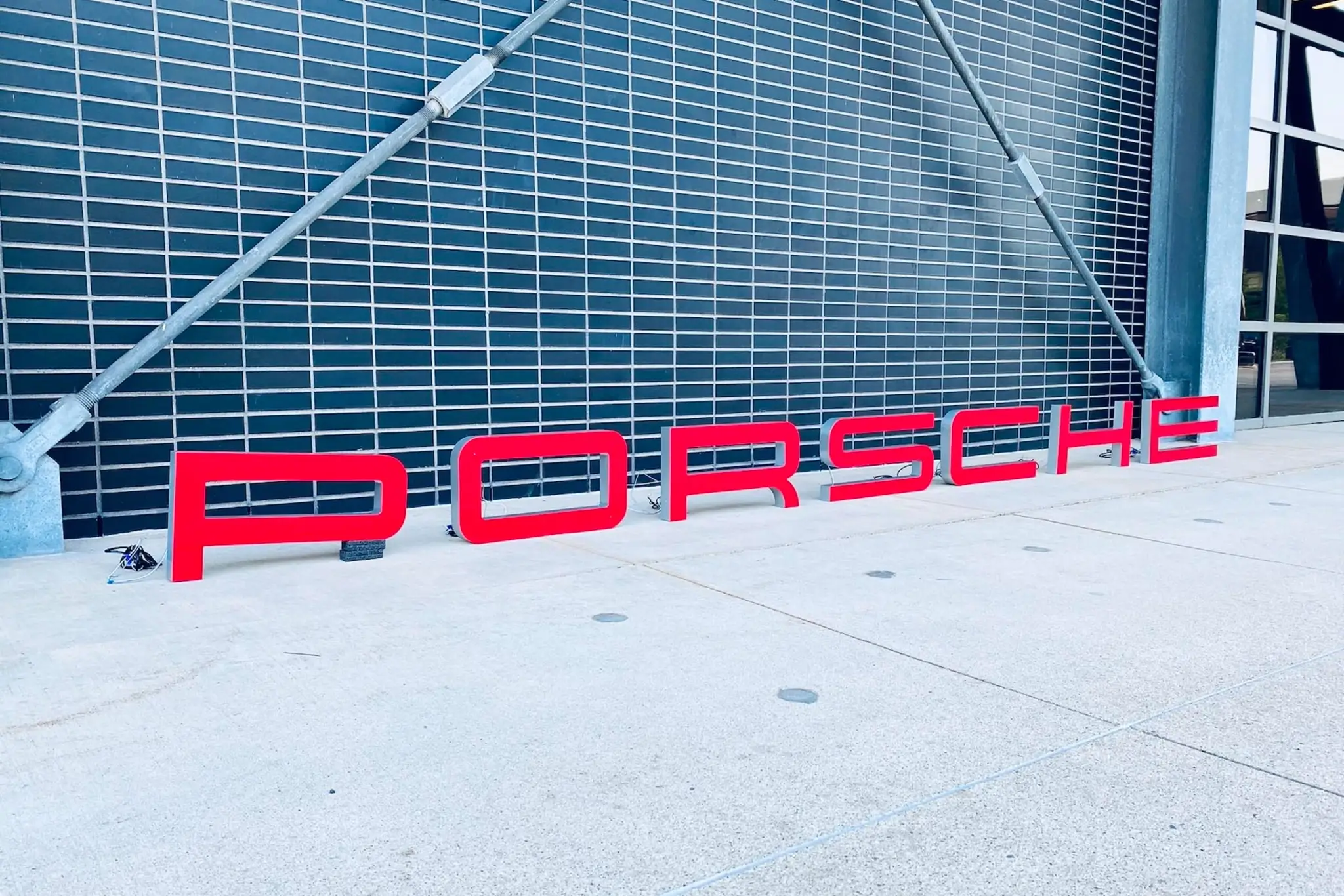 MarketPlace: Illuminated Porsche Letters Sign | PCARMARKET