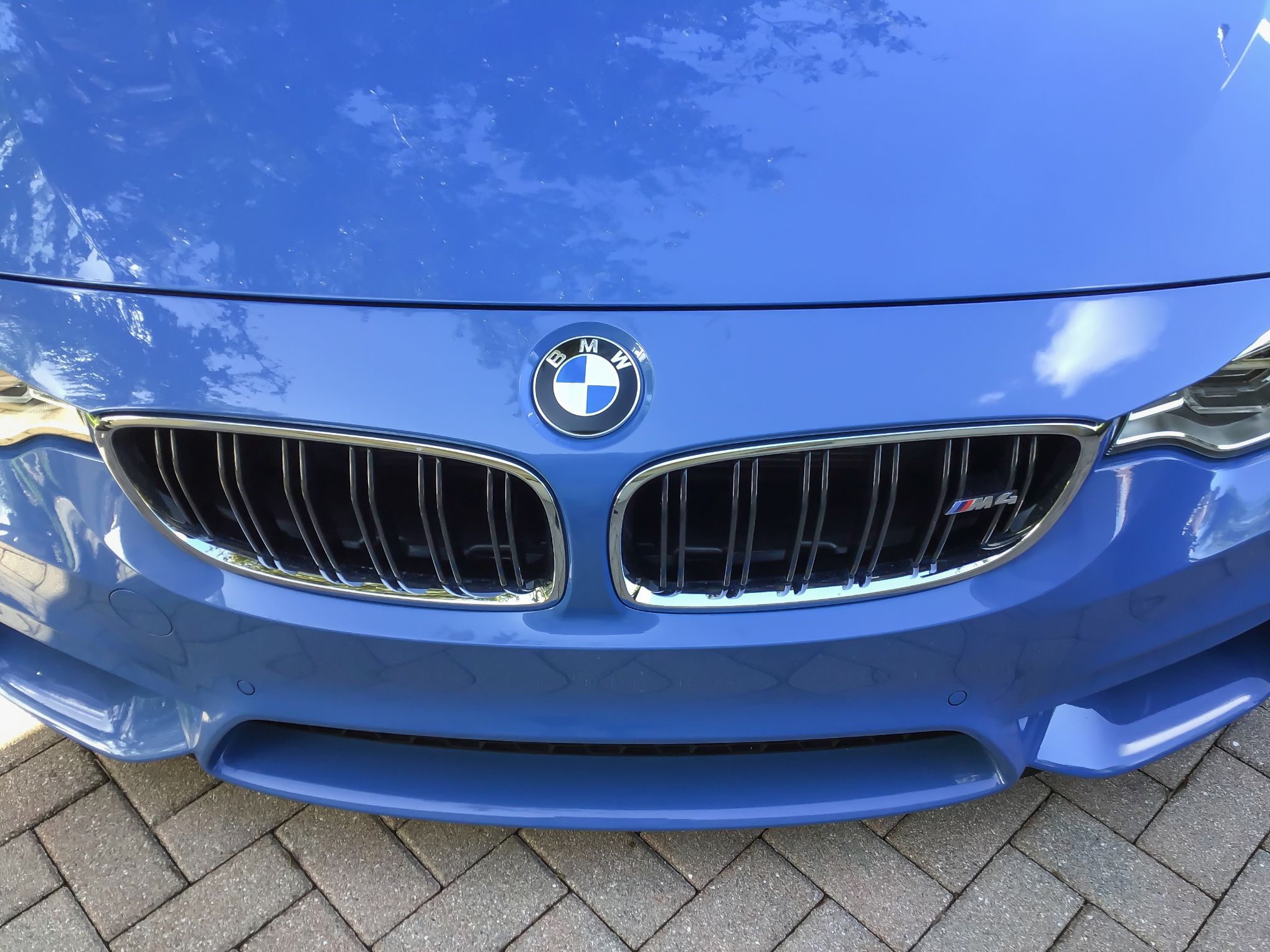 bmw m4 blue color code