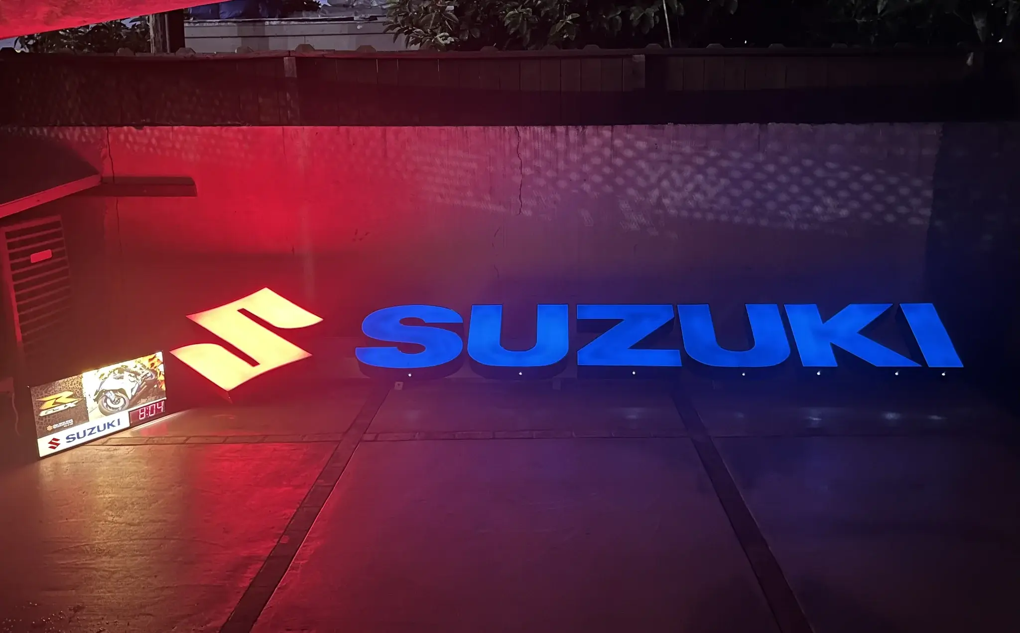 MP: Pair of Authentic Illuminated Suzuki Dealership Signs | PCARMARKET